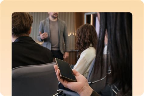 מקליט קול ערוך והקליט את קולך באופן מקוון