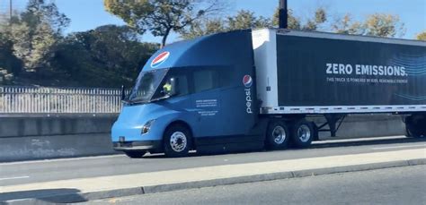 Pepsi Will Deploy 100 Tesla Semis By 2023