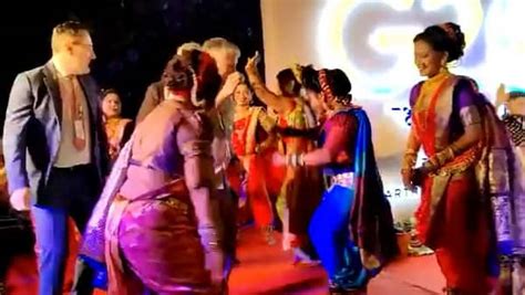Watch G Delegates Dance And Enjoy With Local Traditional Dancers In Mumbai Today News
