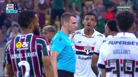 Vídeo Aos 50 min do 2º tempo cartão amarelo de Welington do São