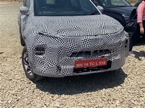 Tata Nexon Facelift Alloy Wheel Design Spied Motoroctane