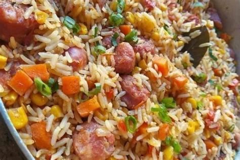 Arroz Com Linguiça Fácil E Delicioso Receita Rápido