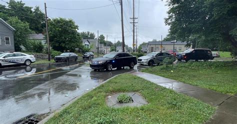 Louisville Police Say Man Fatally Shot While Trying To Carjack