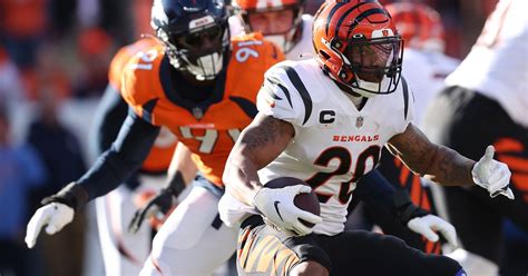 Joe Mixon Injury Bengals RB Suffers Ankle Injury In Week DraftKings Network