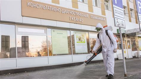 Свердловские огнеборцы возобновили дезинфекцию социально-значимых ...