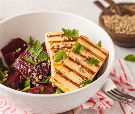 7 recetas con TOFU fáciles y propiedades de este alimento