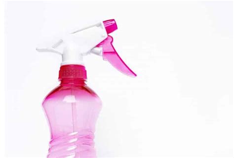 How To Remove Moss From Artificial Grass In Easy Steps