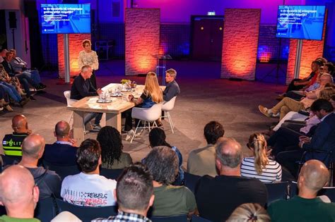 Jeroen Zwaal Op Linkedin Een Nieuwe Grondhouding Bij De Politie Die