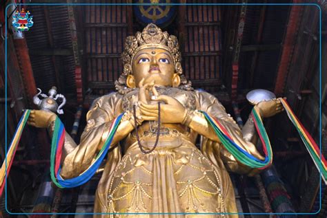 Гандантэгчэнлин 🎈ЭХ ҮРСИЙН БАЯРЫН ӨДӨР — БҮЖИНЛХАМ БУРХНЫ ТАХИЛГА Энэрэнгүй сэтгэлийн