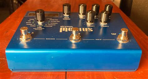 Strymon Mobius Multidimensional Modulation Pedal Effects Imperial