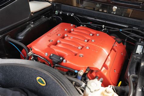 Lotus Esprit V8
