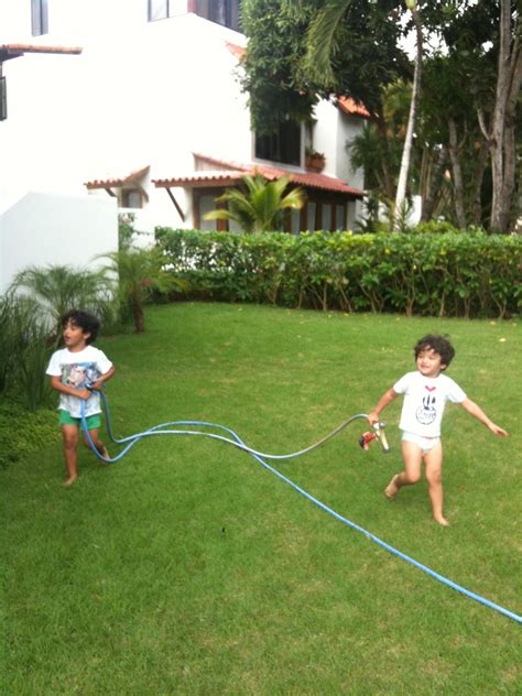 Oando Backyardigans Y Beach Bums Part Uno