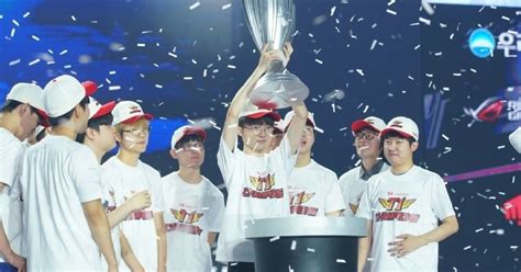 꼬마 김정균 감독 칸 클리드 Fa 선택