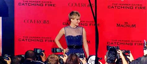 헝거게임 캣칭파이어 La프리미어 제니퍼로렌스 11 18 해외 연예가 소식 네모판