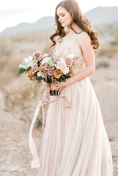 Romantic Intimate Desert Wedding Inspiration In Las Vegas