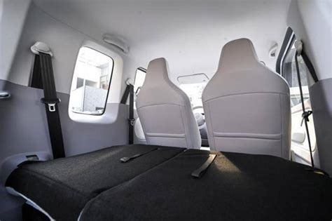 情人节送礼物，五菱air Ev带来质感“轻出行”搜狐汽车搜狐网