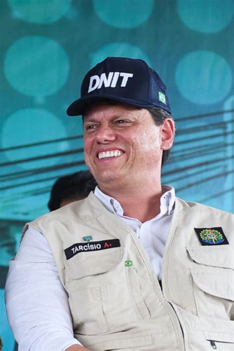 Bolsonaro “sempre Disse Que Iria Jogar Dentro Das 4 Linhas Da