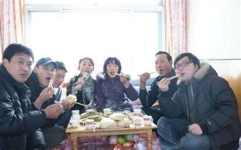 东北一家人都睡一个炕上，不会觉得尴尬？网友：这才是真正的睡觉 Nestia
