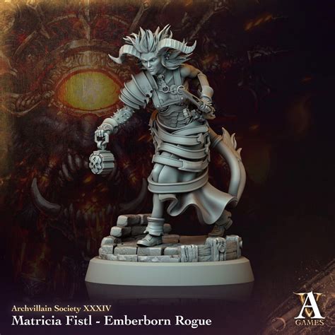 Tiefling Female Rogue Thief Assassin Miniature 28mm 32mm54mm 75m