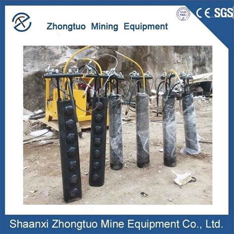 Non Explosive Hydraulic Rock Splitter Mine Breaker 3000t Force Mining