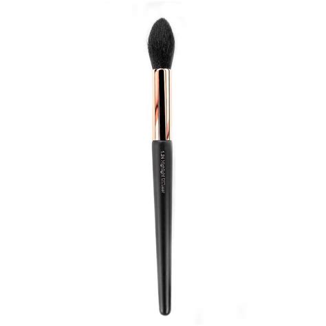 Beauty Tools Highlight Diffuser Brush 1 24