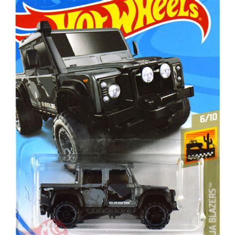 Jual 15 Land Rover Defender Double Cab GREY CAMO Hot Wheels HW