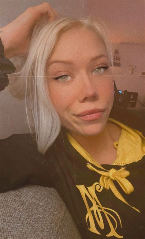 Swedish Alice Alisz13 Onlyfans Full Size Profile Picture Hd Full Dp