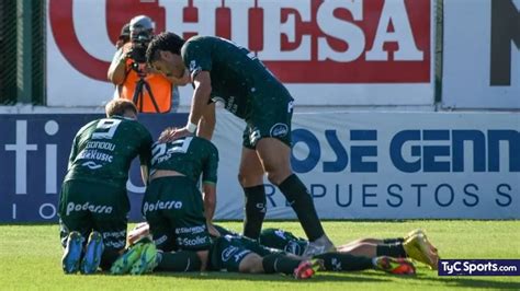 Sarmiento de Junín derroto a Argentinos Juniors resumen polémicas y goles TyC Sports