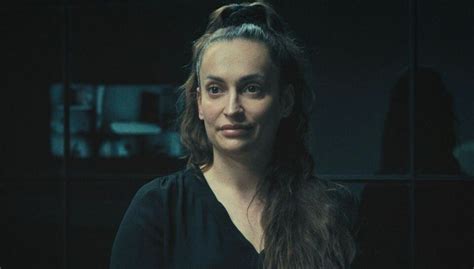 Amira Smajic Laver Mystiske Bolighandler Kendt Metode Til Hvidvask