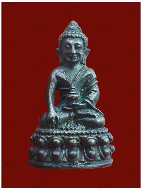 พระกริ่งเนื้อนวโลหะก้นเงิน Ennxo