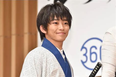 画像・写真 加藤清史郎、弟・憲史郎のポスターと写真を撮る“オト活”姿に「ほっこり」「兄弟揃ってイケメン」の声125 Webザテレビジョン