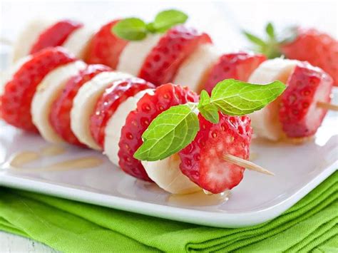 Brochetas De Frutas Madeortega Ecuador