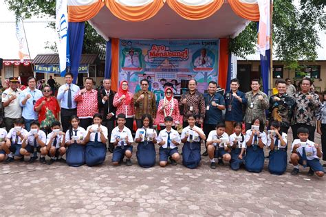 Wali Kota Menghadiri Kegiatan Indonesia Menabung Dan Aksi Nyata Menanam