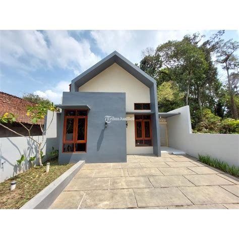 Jual Rumah Siap Huni 65 126 3KT 2KM Tanah Luas Dekat Sleman City Hall