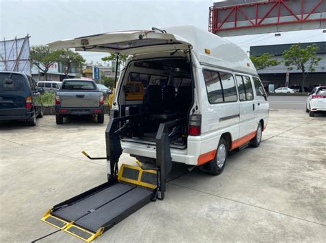原廠高頂得利卡 福祉車 一手車 復康巴士 無障礙 輪椅車 輪椅升降機 露營車 車床 車宿 車泊 福斯 T5 汽車 汽車出售在旋轉拍賣