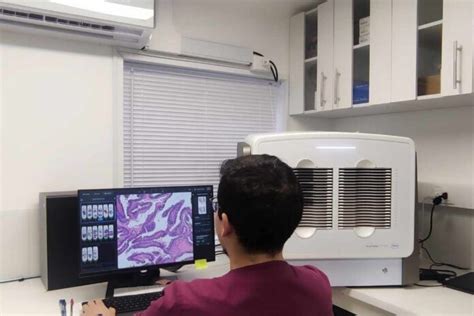 Instituto De Patología Austral Suma Moderno Equipo Para Analizar
