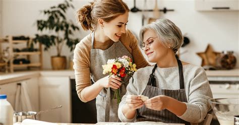 دلنوشته فوق العاده زیبا برای مادر، مادربزرگ متن زیبا برای قدردانی