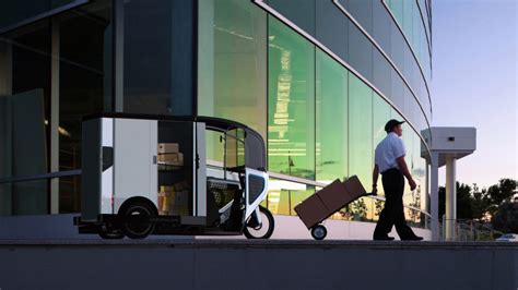 Onos Sleek Electric Cargo Bikes Are The Future Of Urban Delivery