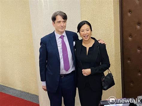 丈夫立院旁聽產後首次質詢！吳欣盈甜笑：他說這次有進步 政治快訊 要聞 Nownews今日新聞