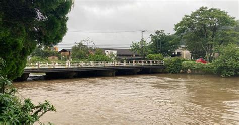 Joinville Registra Alagamentos Na Tarde Desta Sexta Feira