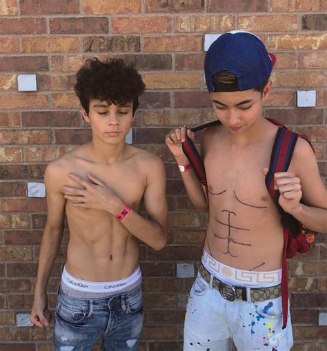 Pin De Minnie Roth Em Meninos Garotos Sensuais Rapazes Bonitos Rapazes Sensuais