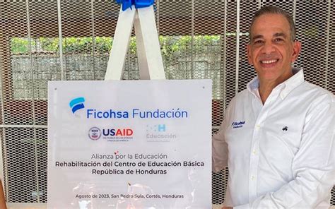 Fundación Ficohsa USAID y la Secretaría de Educación restauran dos