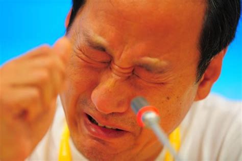 刘翔的教练孙海平发布会失声痛哭 太平洋电脑网Pconline 刘翔