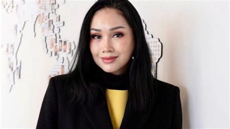 Titi Dj Rogoh Kocek Capai Setengah Miliar Demi Awet Muda Netizen