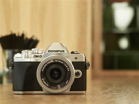 First Impressions: Olympus OMD E-M10 Mk III (The Step Up Camera)