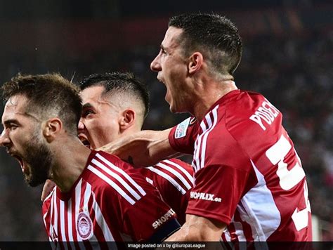 West Ham Uniteds Unbeaten Run Snapped By Olympiakos As Rangers Held