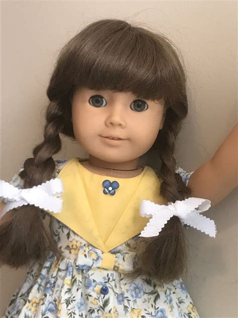 American Girl Pleasant Company Molly Doll Mid 1990s Doll Adorable In Her Custom Dress Excellent