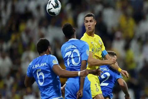 من العيار الثقيل الهلال السعودي يستعد لمواجهة نادي النصر في ديربي