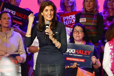 États Unis Nikki Haley seule adversaire de Trump dans la primaire