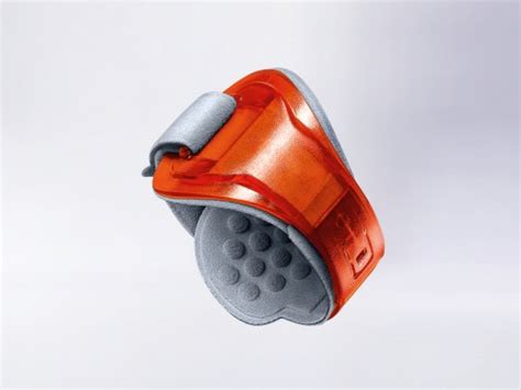 Epicondylitis Brace With Lateral And Medial Dimpled Friction Massage